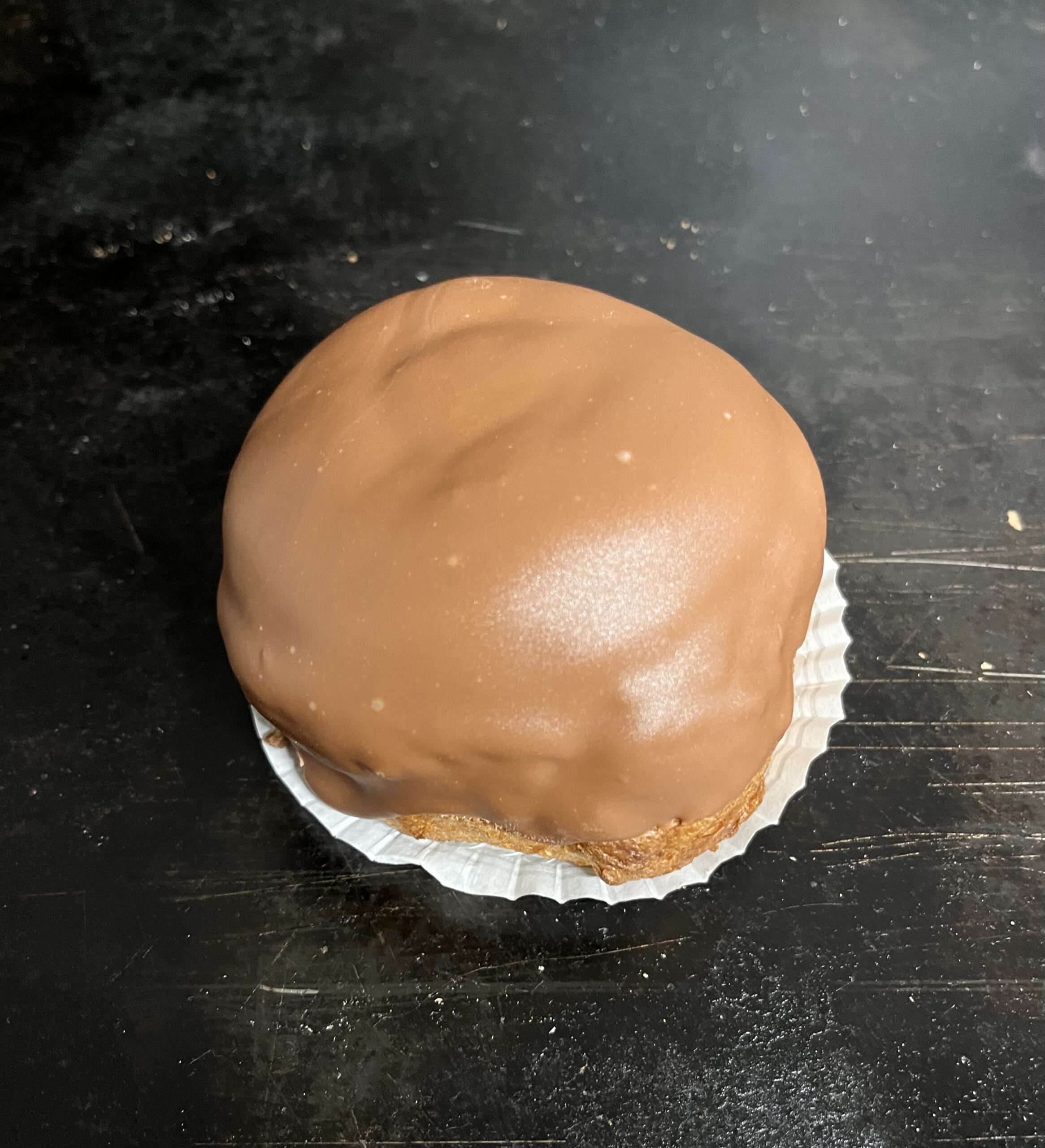 Chocolade bol - Bakkerij Gijs van den Broek